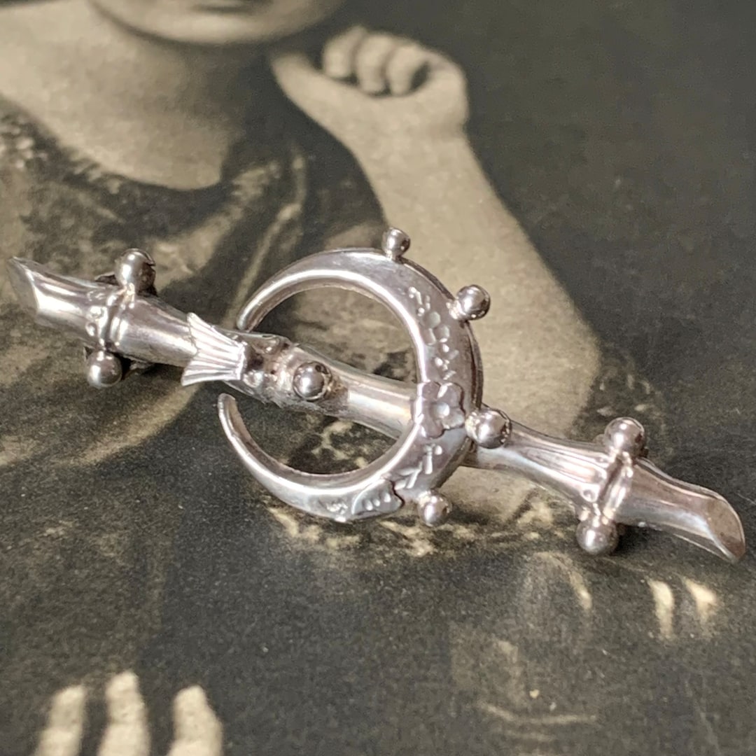 Antique Silver Crescent Moon Brooch. 1900 Chester Hallmarks. Growth ...