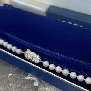 Mikimoto Akoya Pearl Necklace in Original Mikimoto Box. 1950s With Silver Clasp With Mikimoto ...