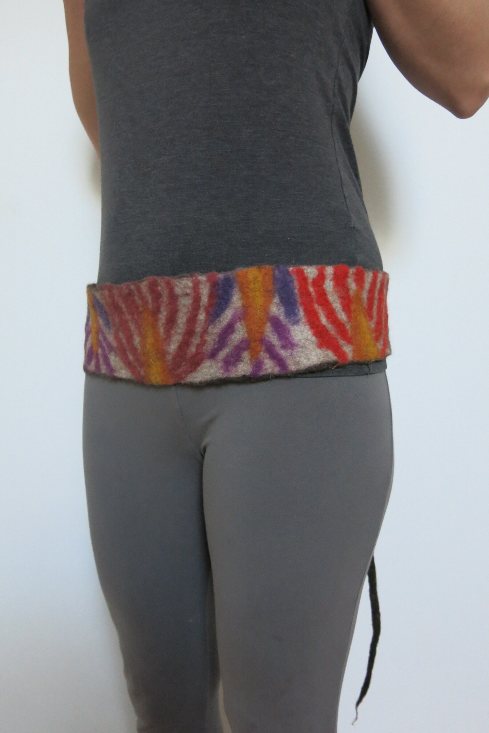 Handmade wool belt colorful geometric patterns. | Etsy