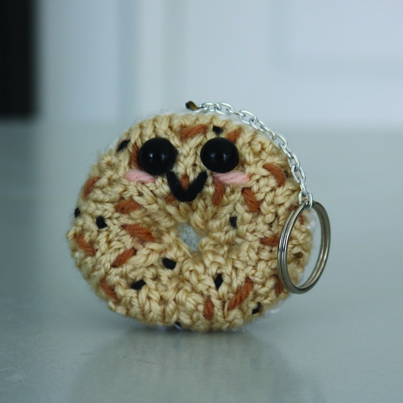 Bagel Keychain - Etsy