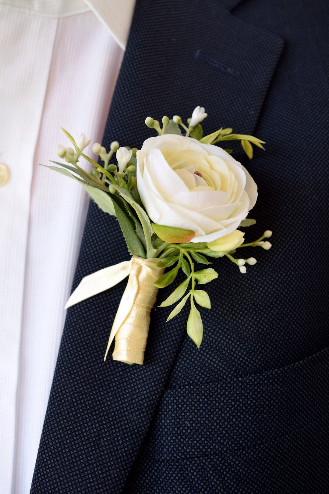 Boutonnieres, Ivory, Groom Boutonniere, Groomsman, Prom Boutonniere ...