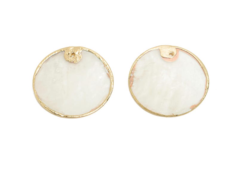 Round Shell Disc Charm - Natural Seashell Pendant - Natural Shell With ...