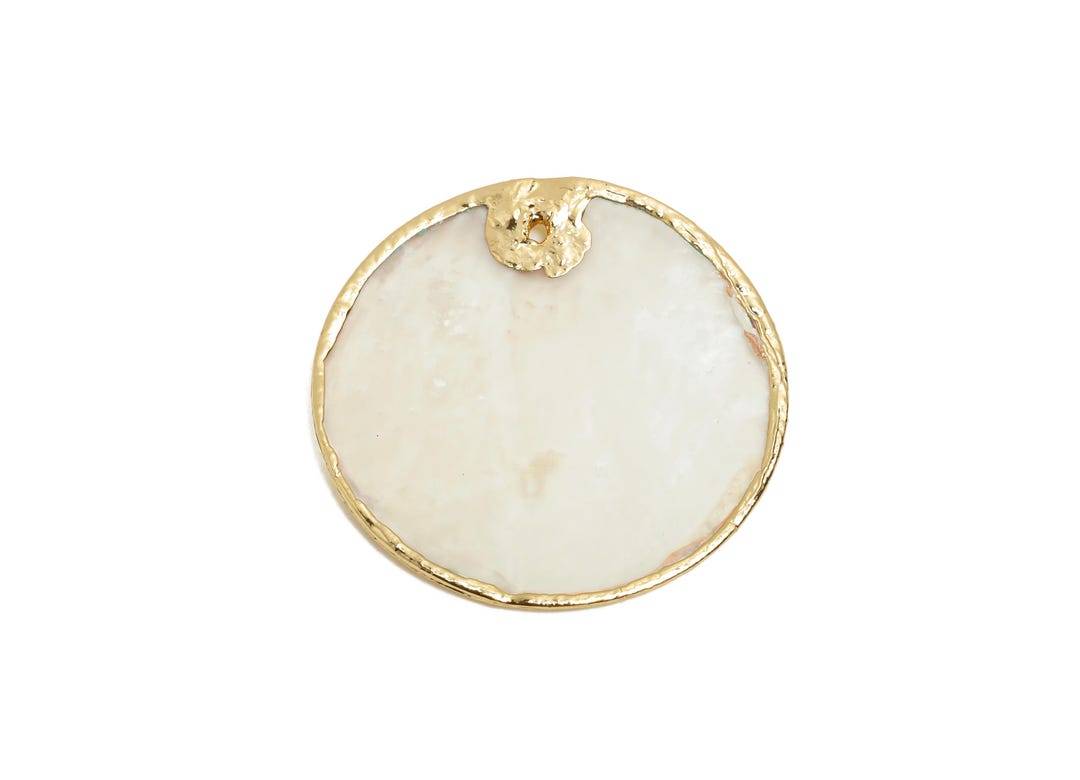 Round Shell Disc Charm - Natural Seashell Pendant - Natural Shell With ...