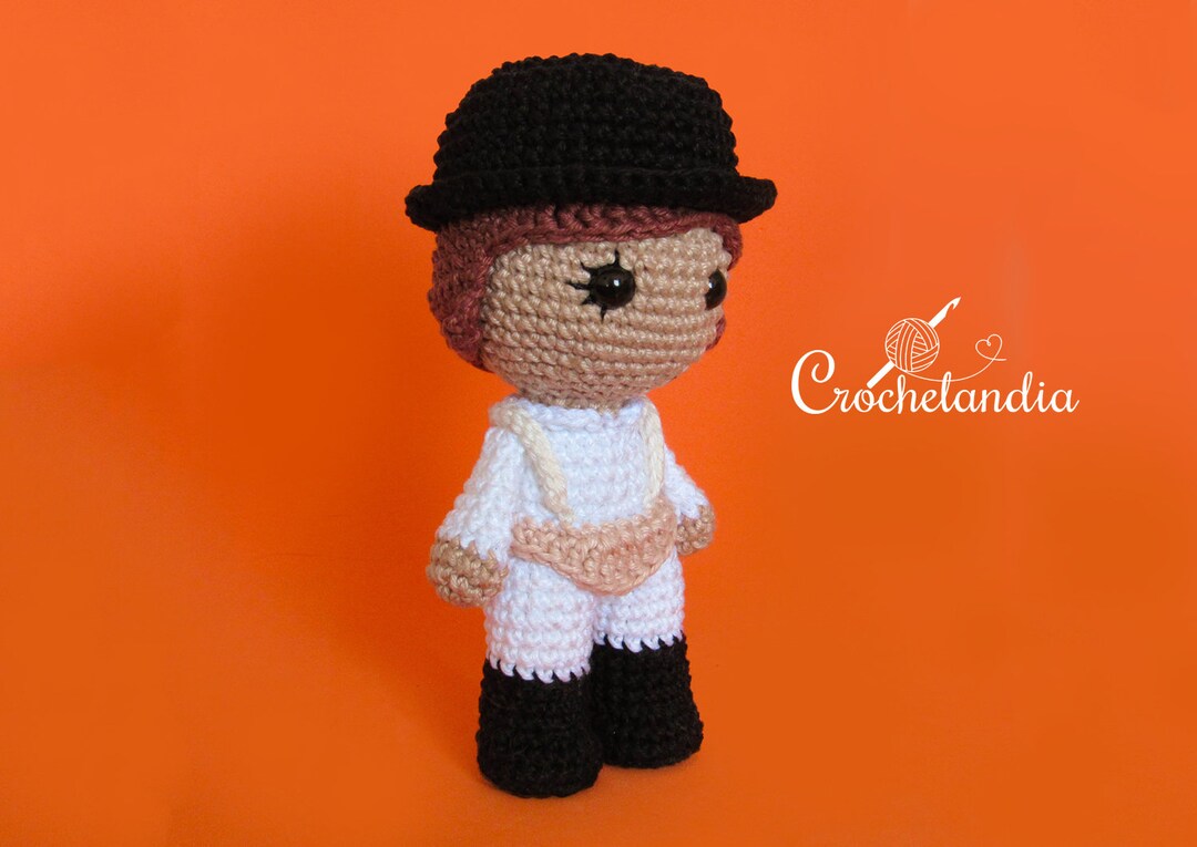 PDF: Toy Art Alex Delarge Amigurumi - Crochet Pattern by Crochelandia ...