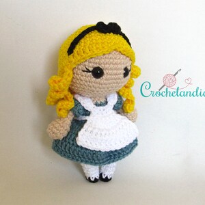 PDF: Alice Inspired Amigurumi Doll - Crochet Pattern by Crochelandia - Etsy