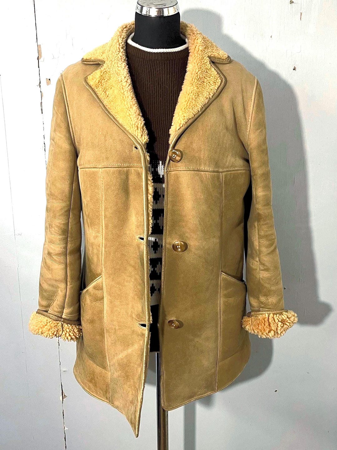 Vtg 70s Shearling - Sheepskin Suede Women’s Jkt - Coat “an Aristocratic ...