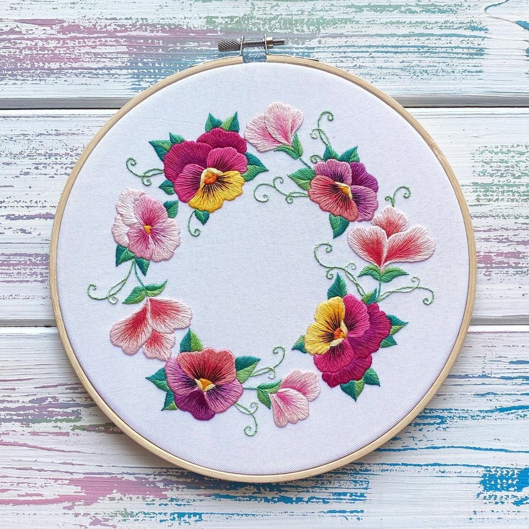 Spring Pansies Wreath Pink Version Hand Embroidery Pattern | Etsy