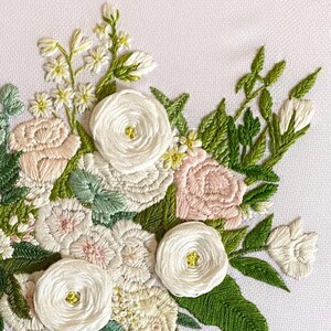 Cream Roses Wedding Bouquet Hand Embroidery Pattern | Digital Download ...
