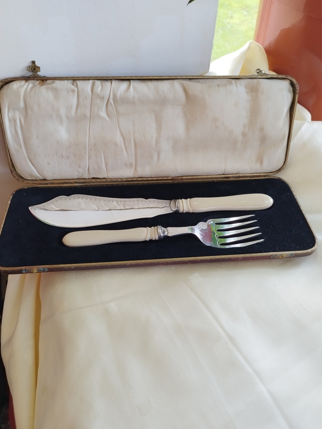 Boxed Set of Antique Silver Plated Fish Servers With Bakelite Handles ...