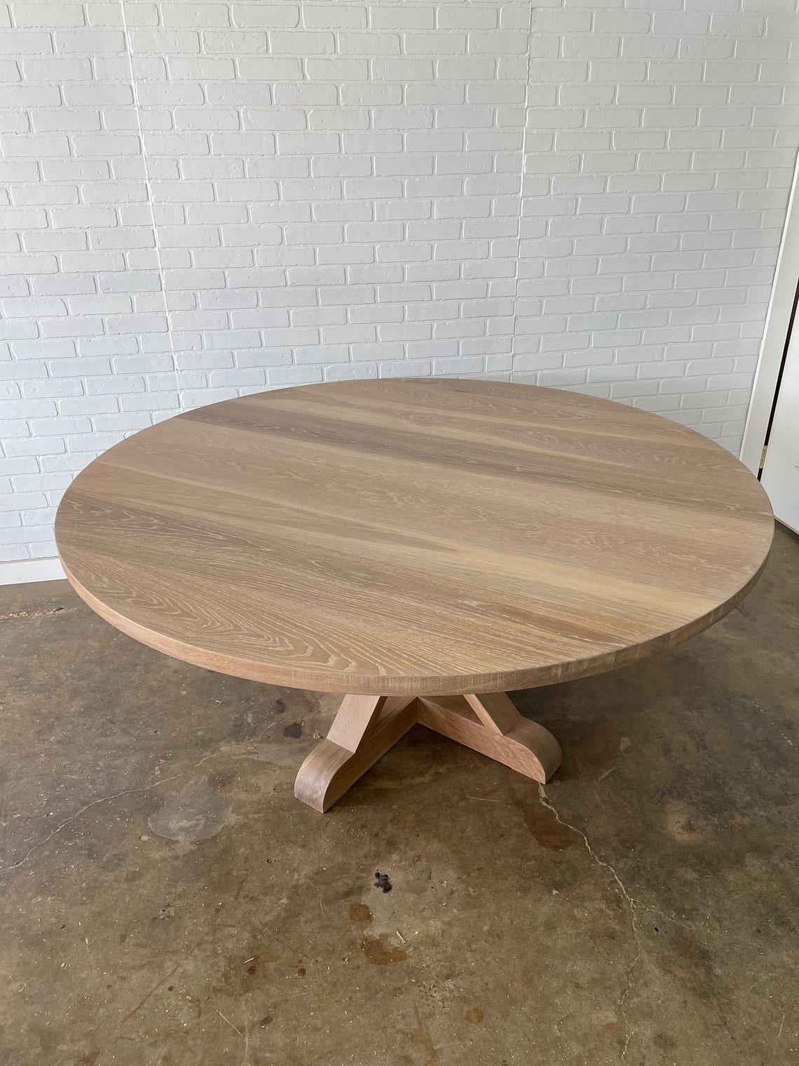 X Base Round Table - Etsy