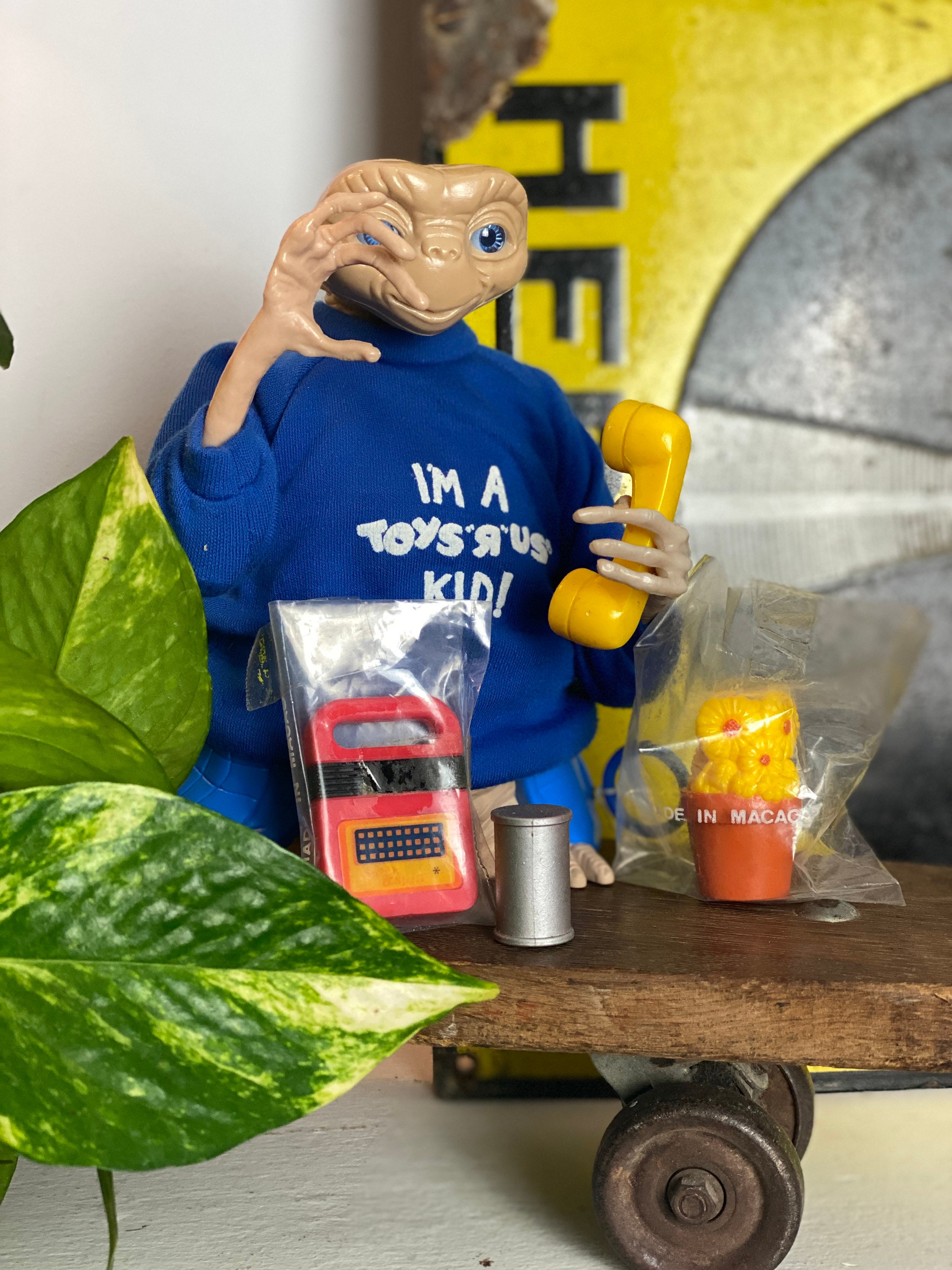 Vintage 1980s E.T. the Extra Terrestrial Poseable Talking E.T. | Etsy