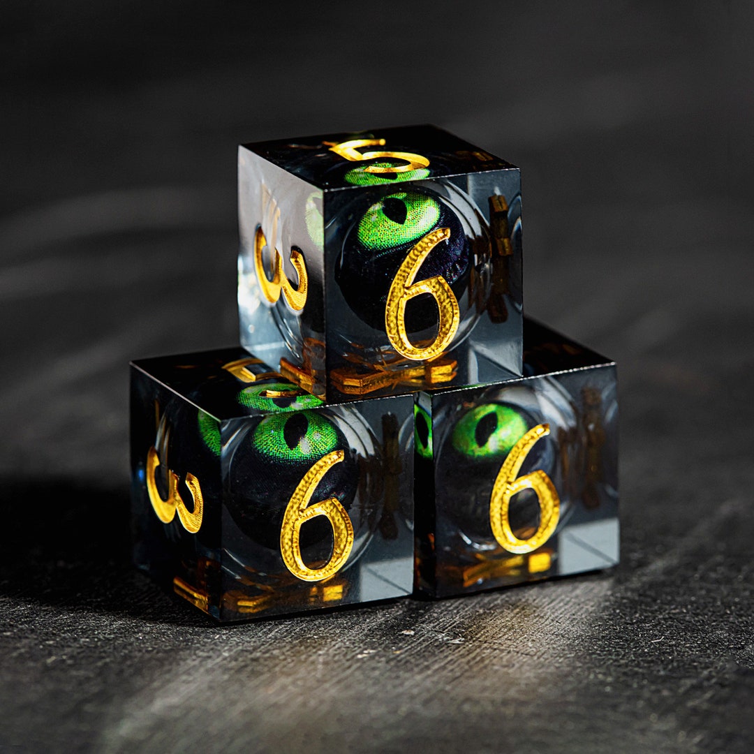 Floating Green Pupil Dragon's Eye Liquid Core Dice Set - Etsy