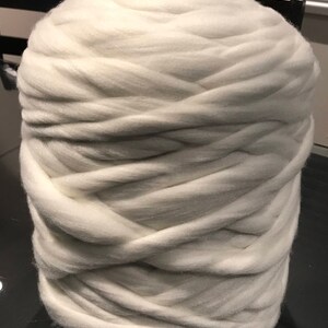 Super Chunky Vegan Yarn for Arm Knitting 100% Acrylic Roving - Etsy Canada