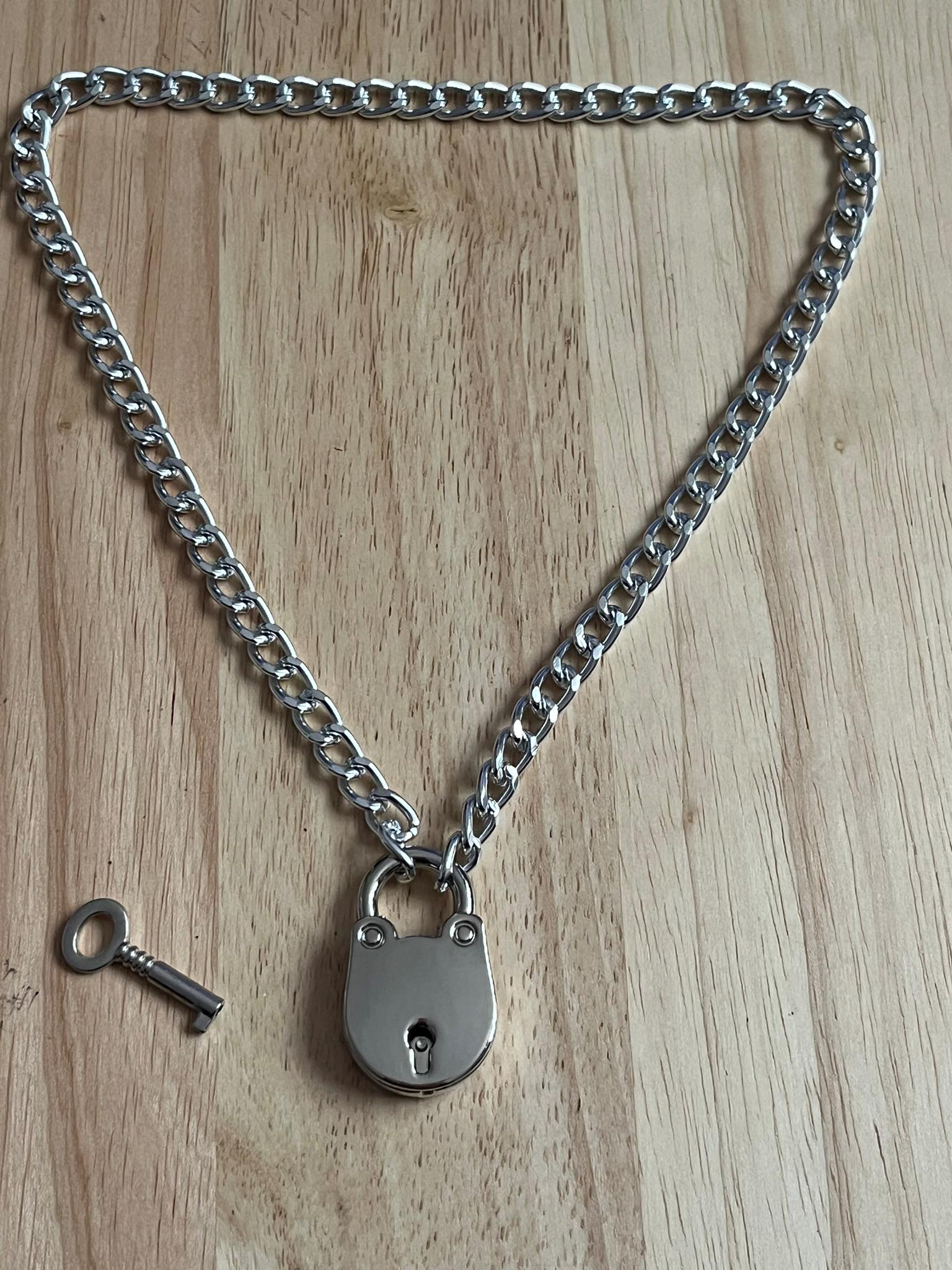 Padlock Pendant Necklace on Silver Chain Celebrity Trending Silver or ...