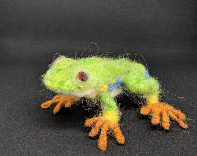 Needle-felted Tree Frog - Etsy
