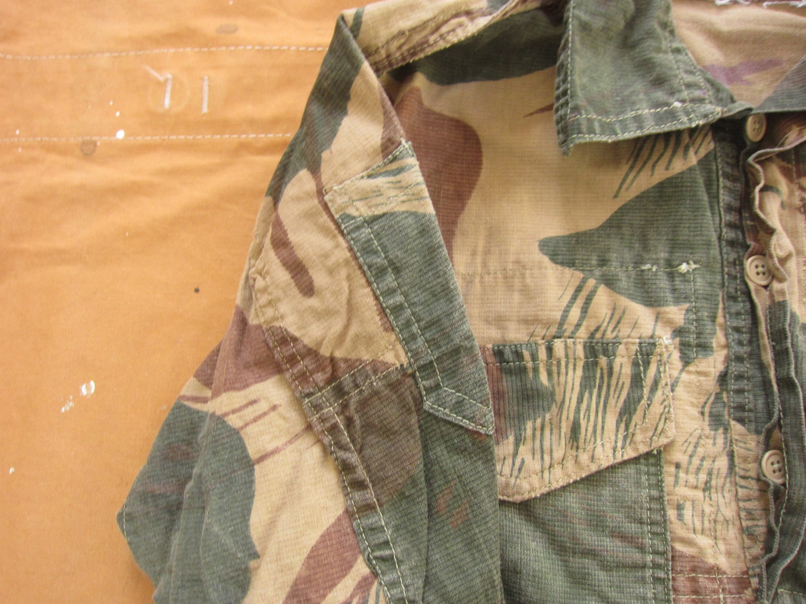Small / Medium 70s Pakistani Military Cotton Camouflage Jacket / Combat ...