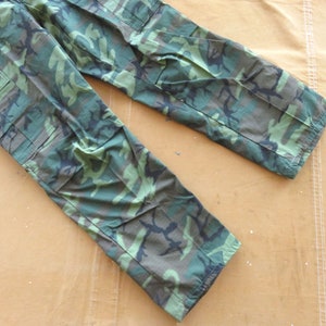 29 X 28 60s US Army ERDL Green Leaf Camouflage Combat Cargo Pants / 100 ...