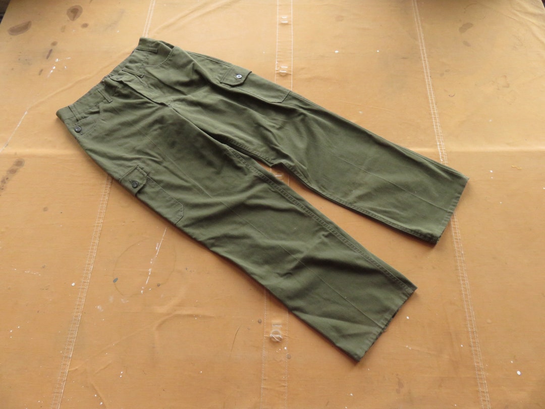 31 x 31 90s Military Cargo Pants / Army Surplus 1990s Cotton Polyester ...