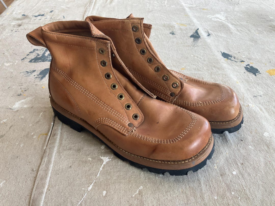 Men's 12 70s Lug Sole Hiking Boots / Brown Leather 1970s Mint Condition ...