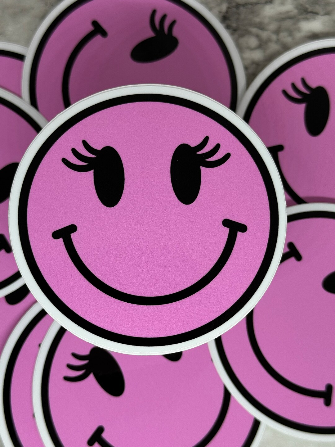 Round Smiley Face Sticker, Smiley Face With Lashes, Pink Smiley Face ...