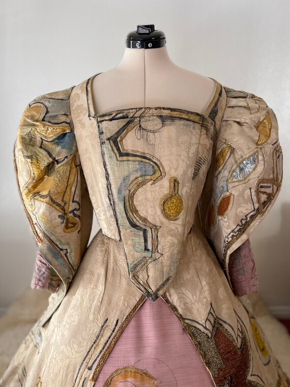 Authentic vintage opera costume - Gem