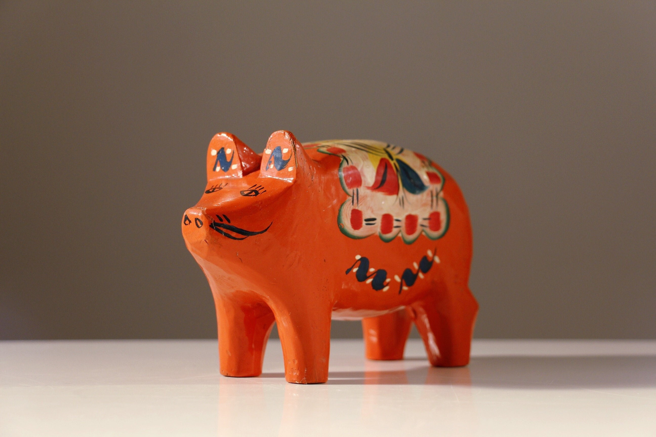 VINTAGE DALA PIG Piggy Bank Money Box Wooden Hand Carved Made Sweden ...