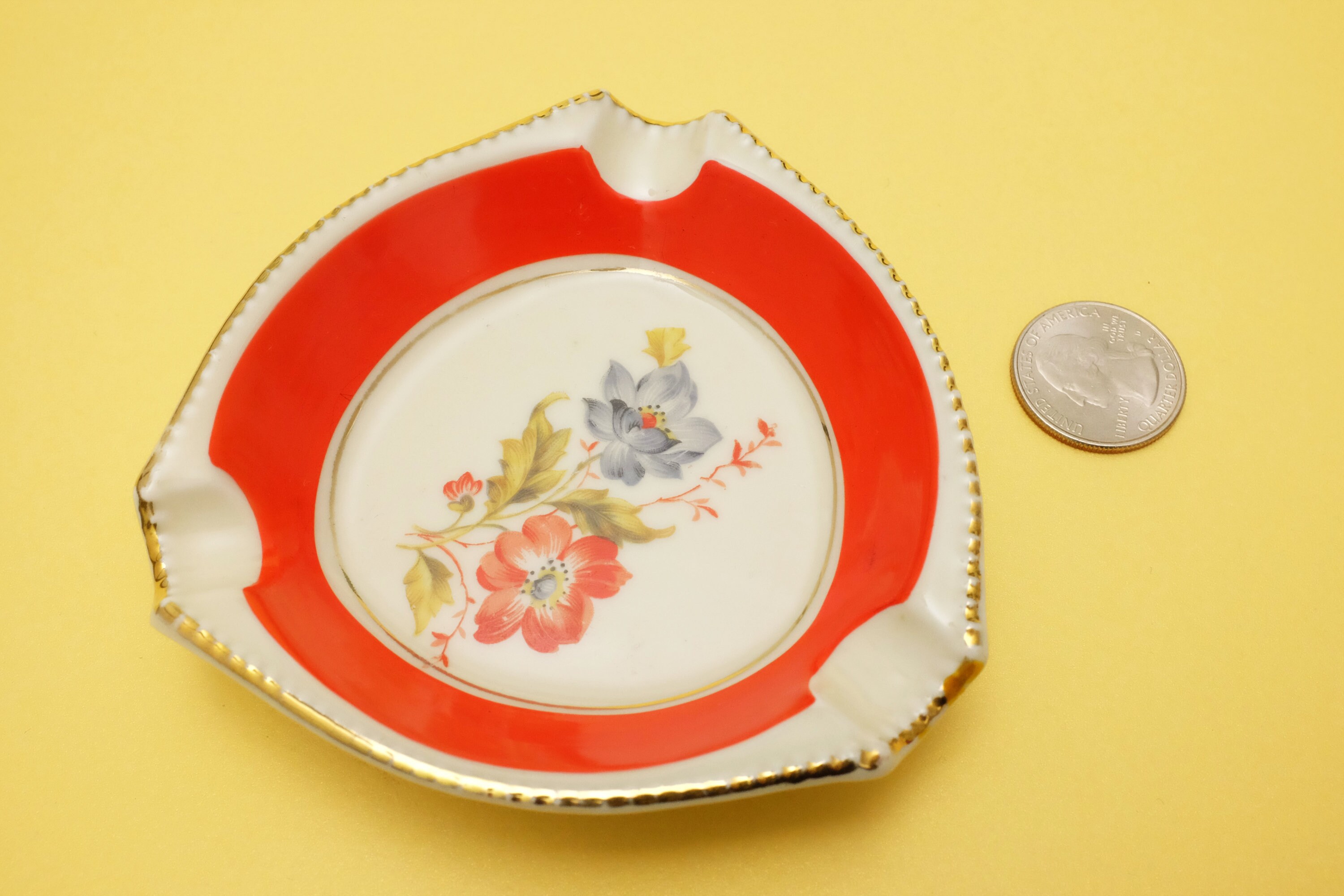 Vintage Thuringia Porcelain Ashtray With Flower Motif and 3 Cigarette ...