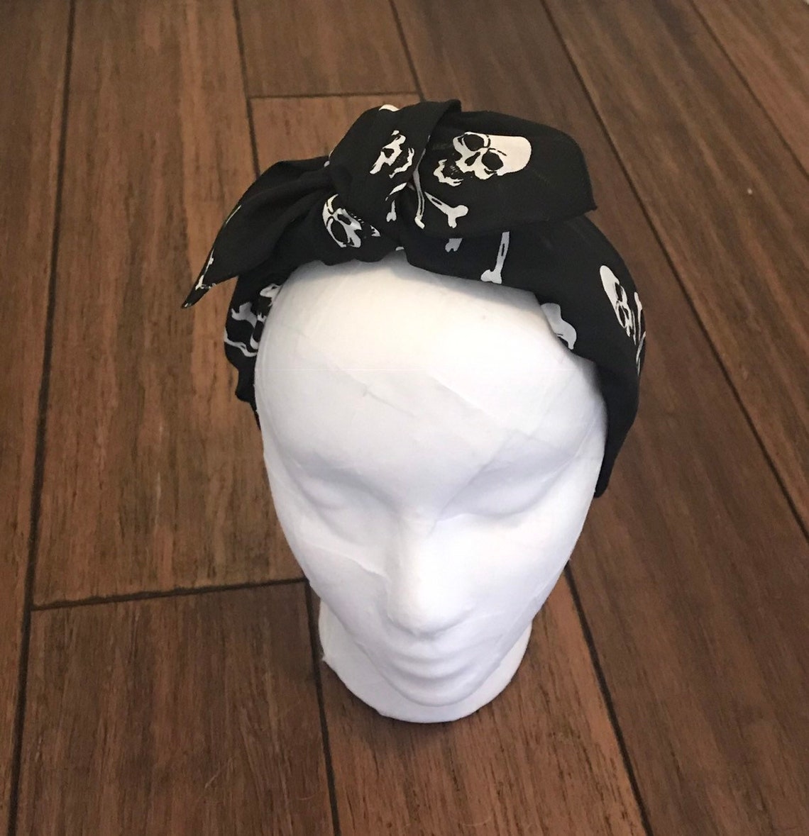 Skull and Crossbones Top Knot Bandana Headband | Etsy