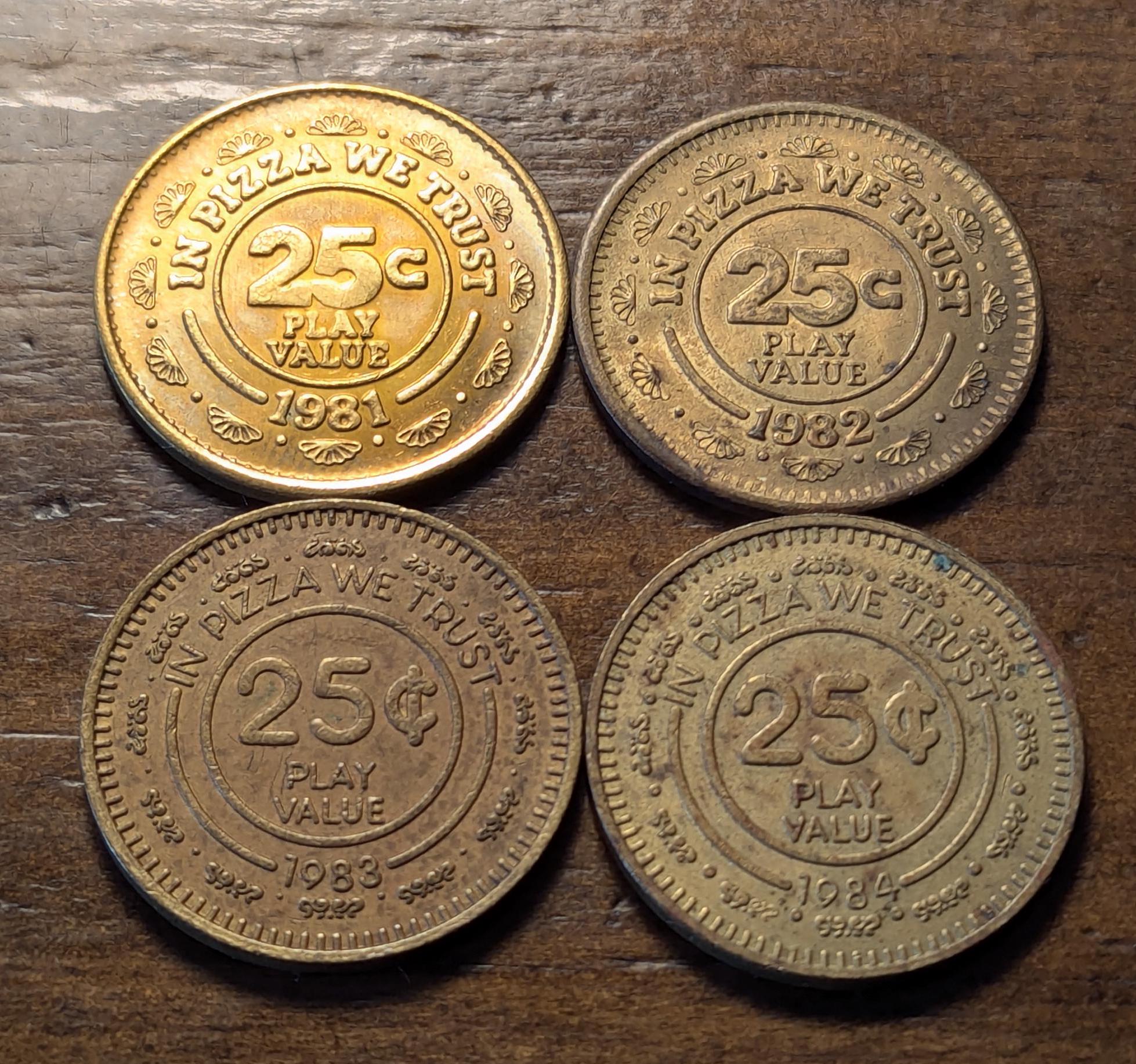 1981, 1982, 1983, 1984 Chuck E. Cheese Smile America in Pizza We Trust ...