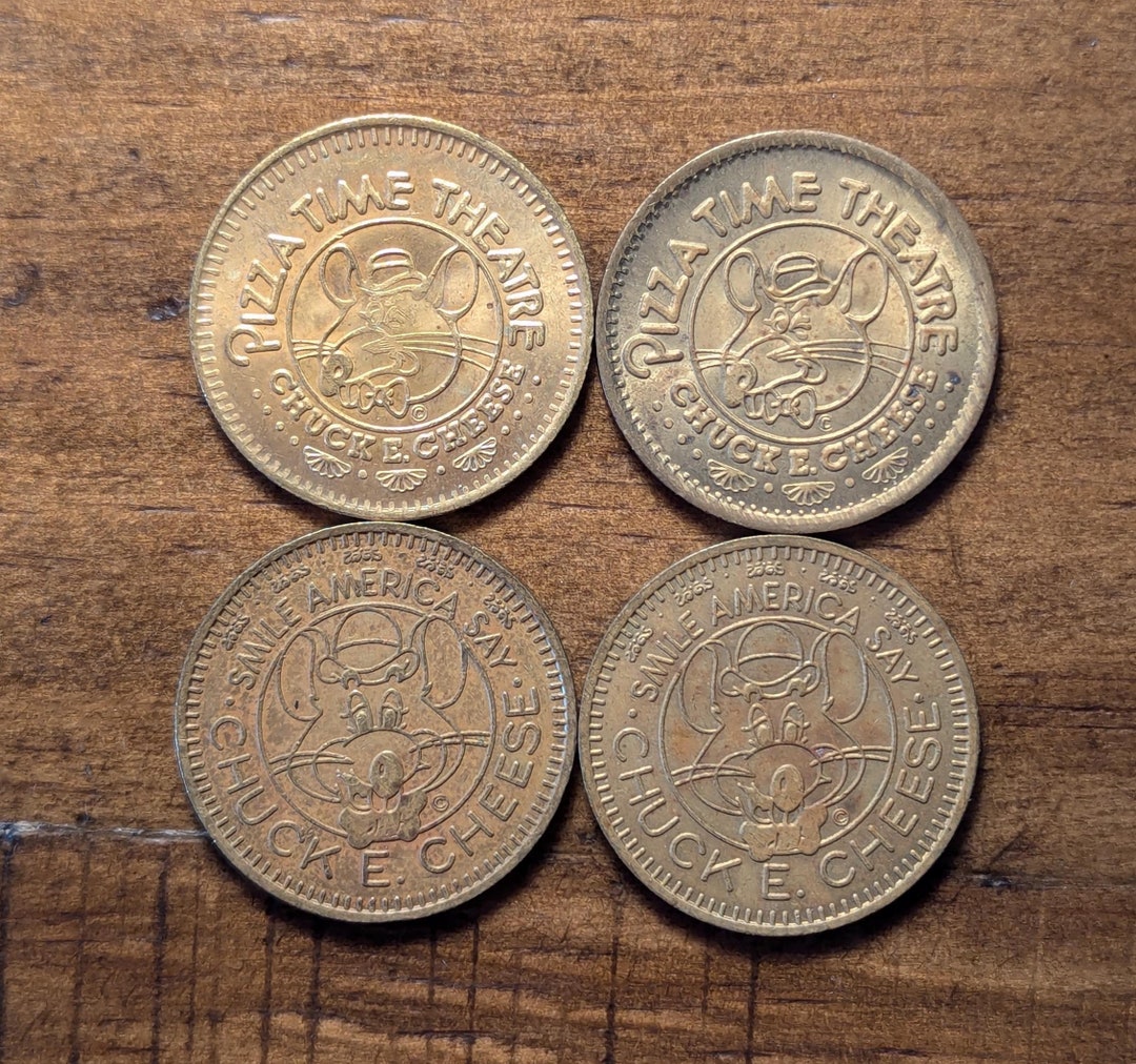 1981, 1982, 1983, 1984 Chuck E. Cheese Smile America in Pizza We Trust ...
