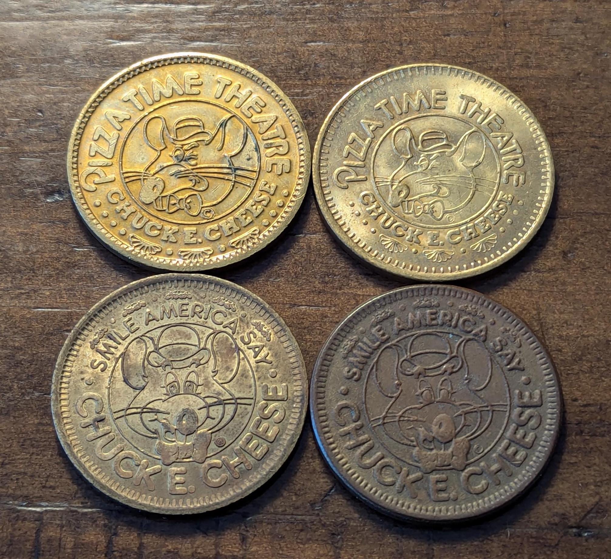 1980, 1982, 1983, 1984 Chuck E. Cheese Smile America in Pizza We Trust ...