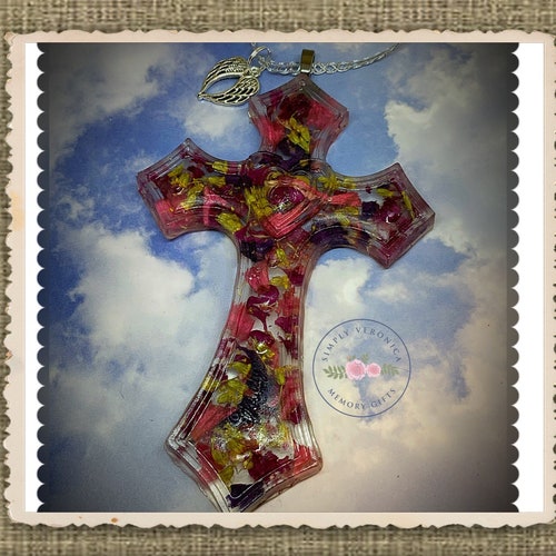 Cross Suncatcher Heart in Cross Suncatcher Flower Petal - Etsy