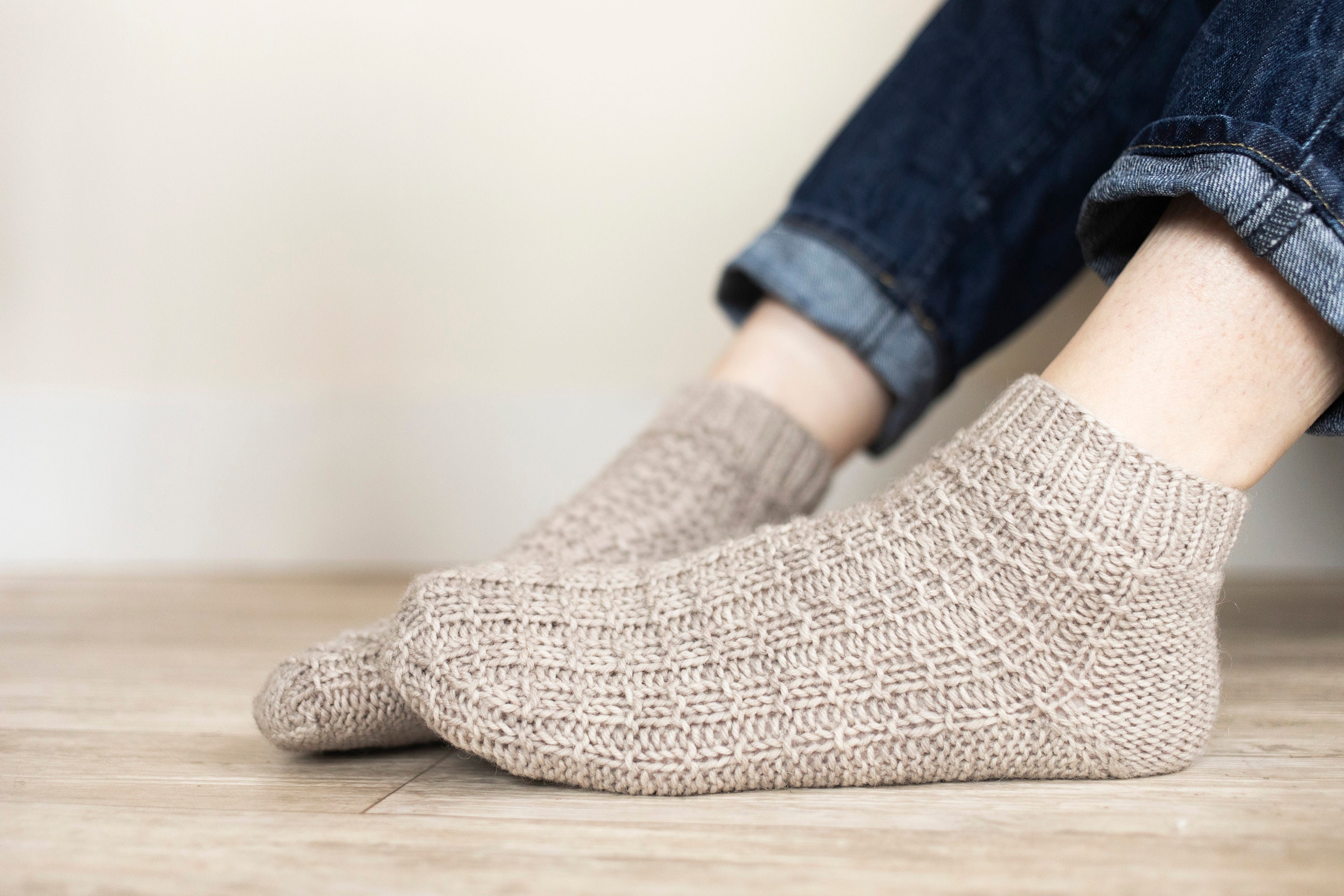 Declan Shortie Sock Knitting Pattern PDF Download - Etsy