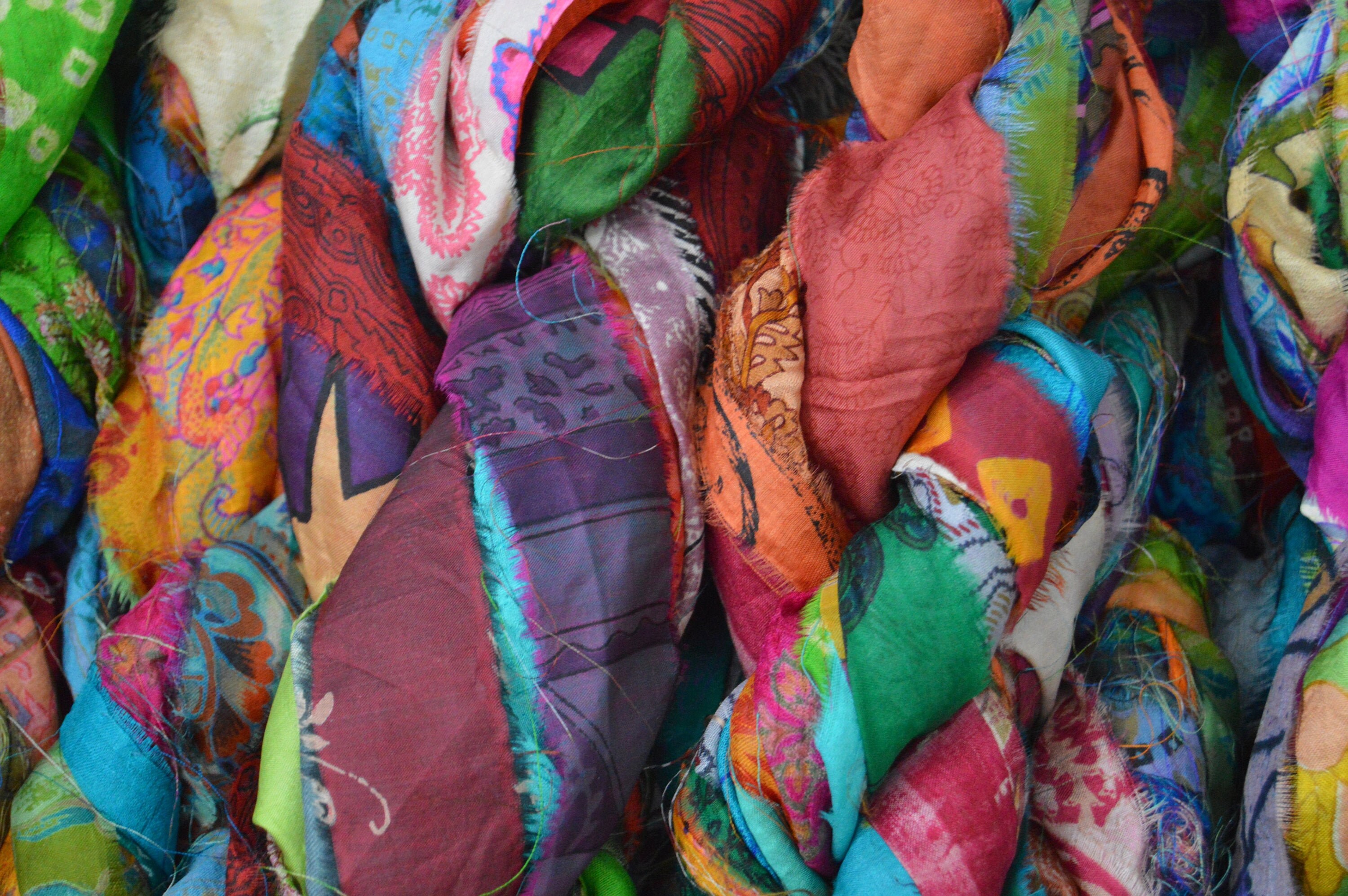 30 Metre Recycled Vintage Sari Ribbon Yarn - Etsy UK