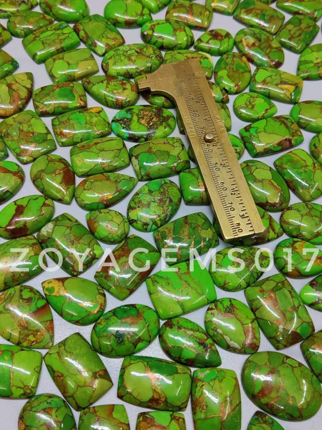 Green Mojave Turquoise Green Mohawee Turquoise-turquoise Cabochon ...