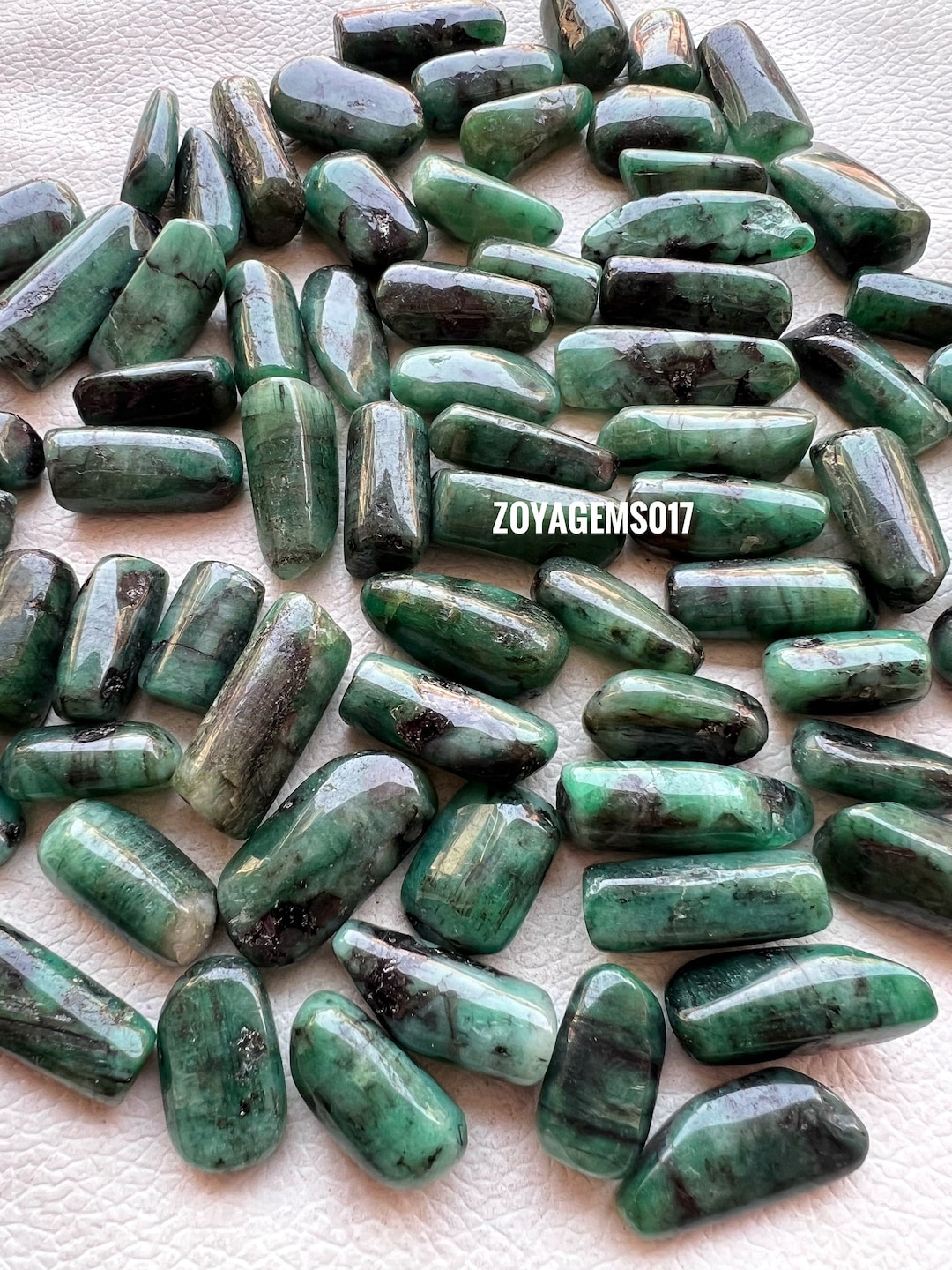 Natural Emerald Tumbled Shape Tumble Shape Emerald for Making Jewelry ...