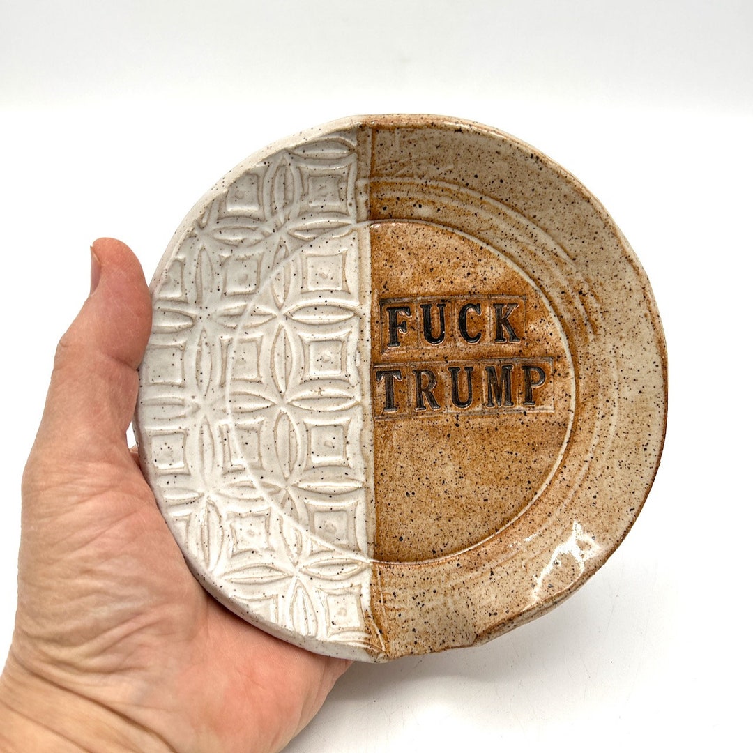 Ceramic Spoon Rest With FUCK TRUMP in Toasted Nutmeg and Speckled White ...