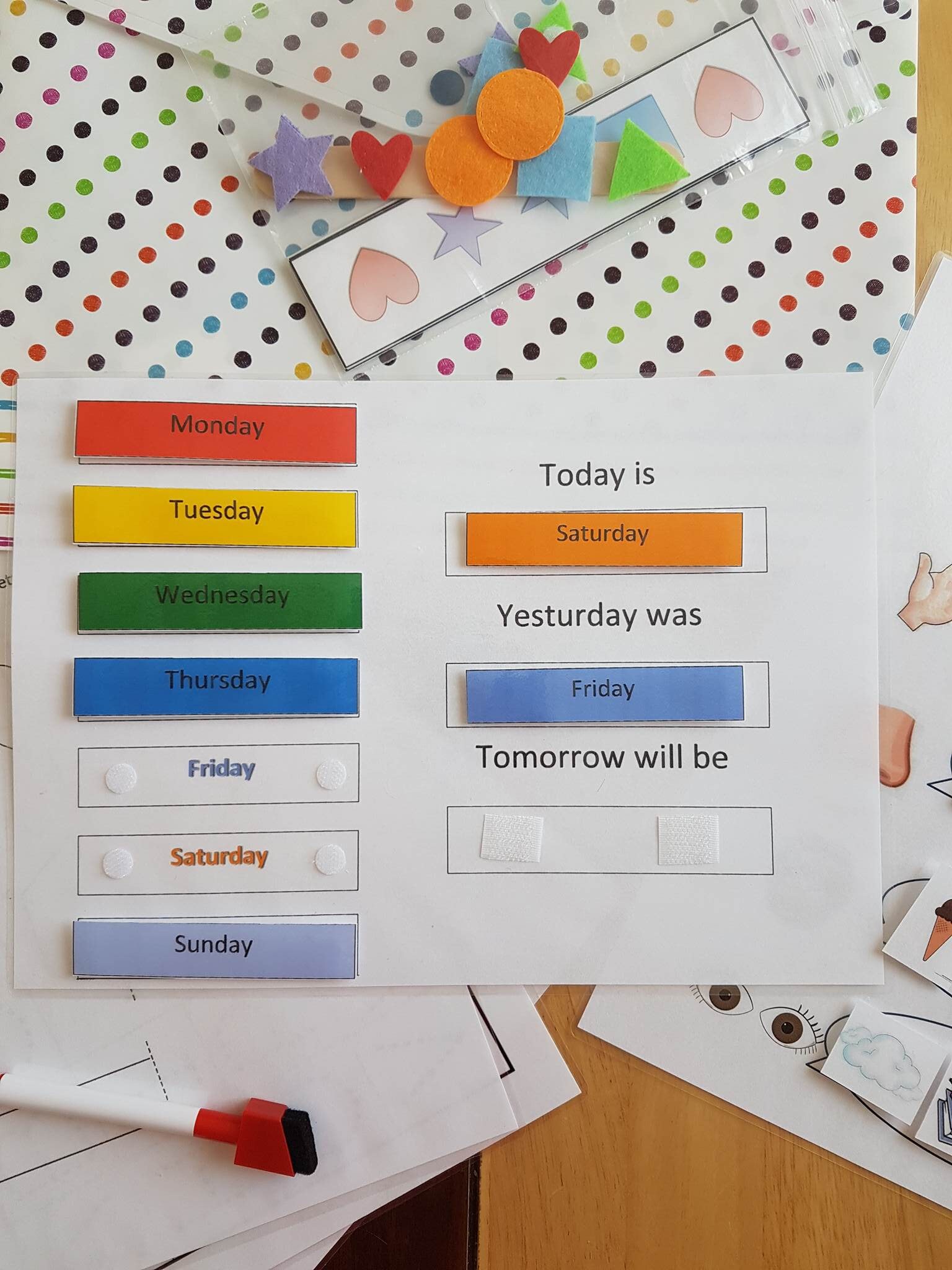 Busy Bag. Busy Book. Preschool Activity. Learn Weekdays. 5 Sense ...