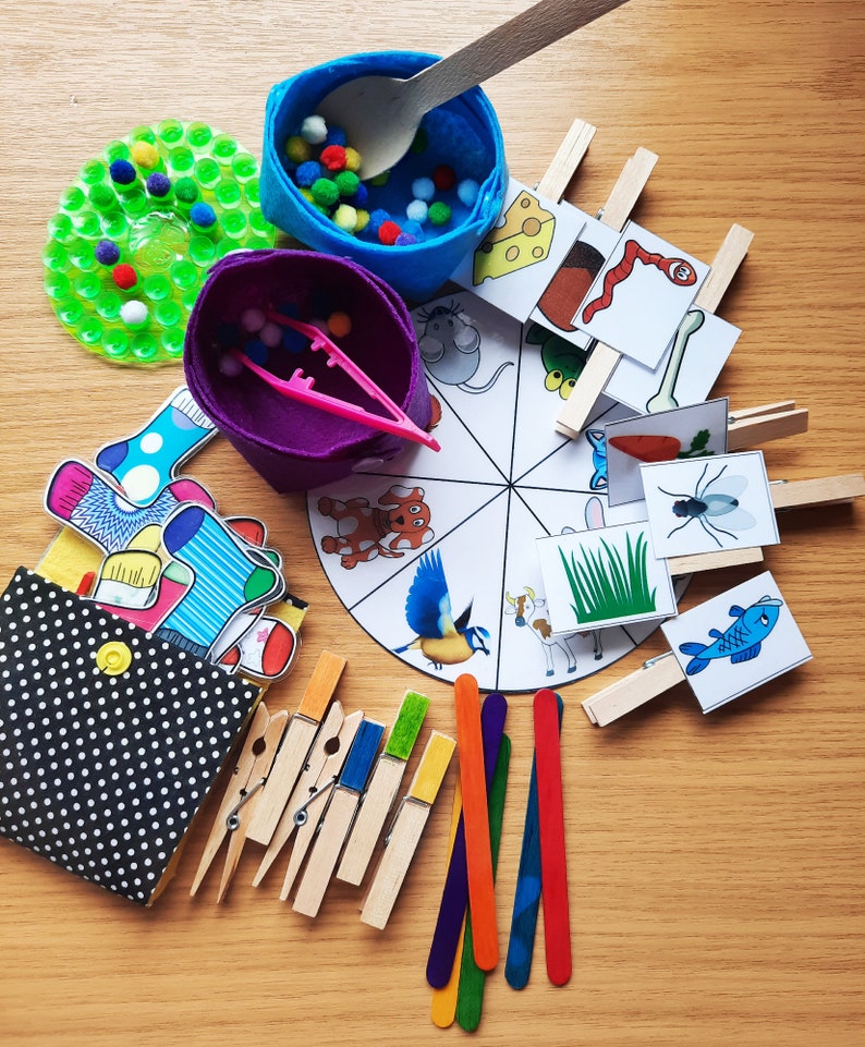 5x Busy Bag Activities. Busy Bag. Toddler Activities for Quite Time. 5 ...