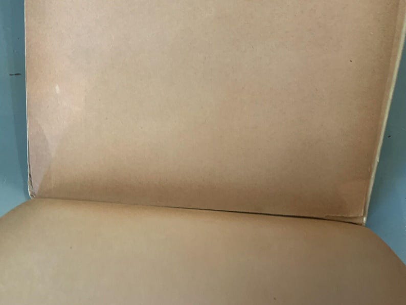 Vintage 1935 BRIDGET and THE BEES Dorothy Wall First Edition - Etsy