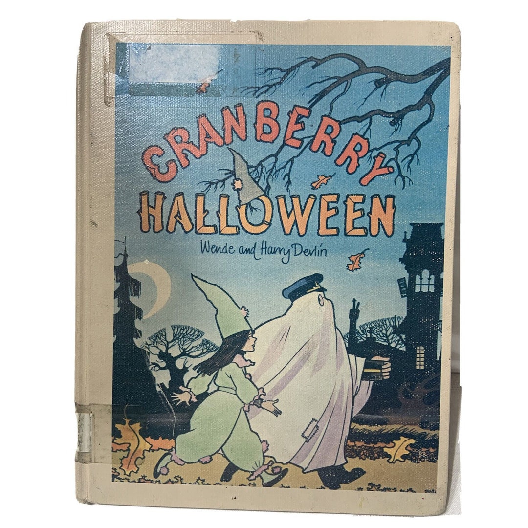 Cranberry Halloween by Wende and Harry Devlin Vintage Hardback Book ...