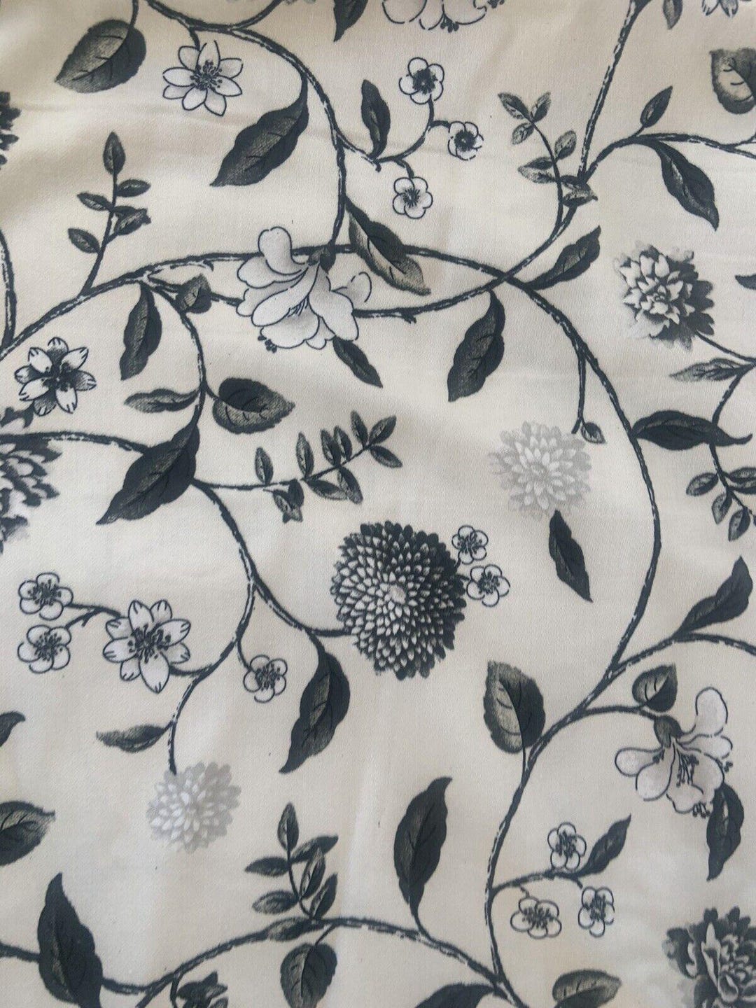 Williamsburg Colonial Foundation Fabric 5 Yd X 54 Nassau Vine Toile - Etsy