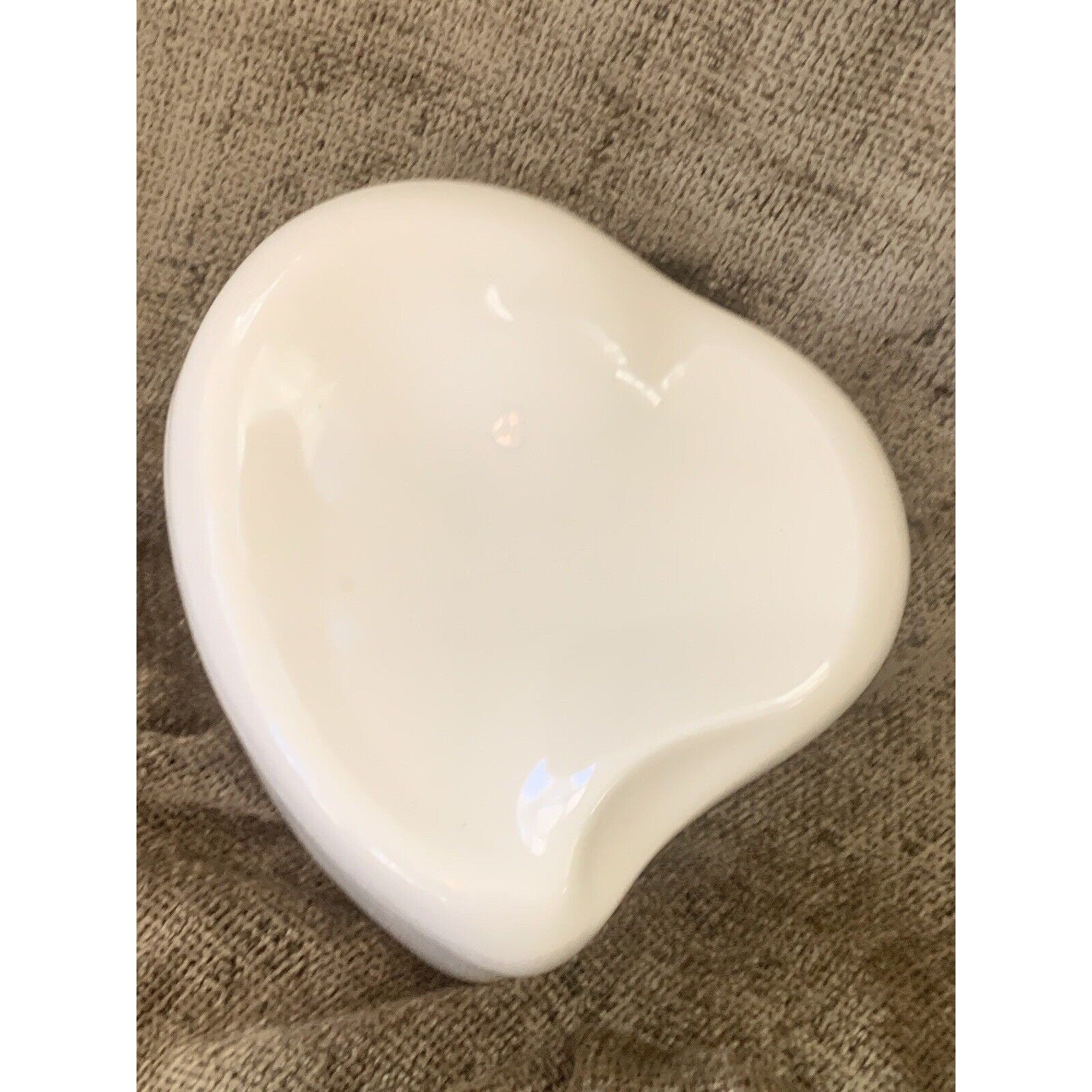 Elsa Peretti for Halston Lidded Heart Shaped Ceramic Powder Box ...