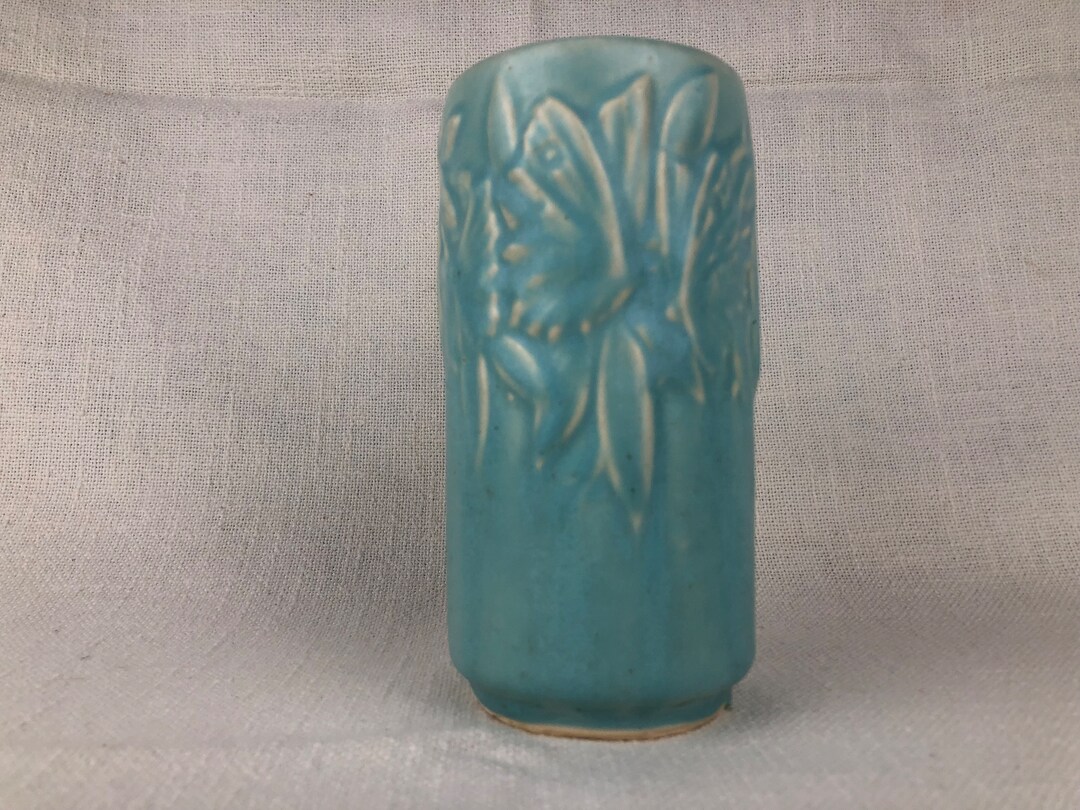 Nelson Mccoy Pottery Butterfly Vase 1940s Vintage - Etsy