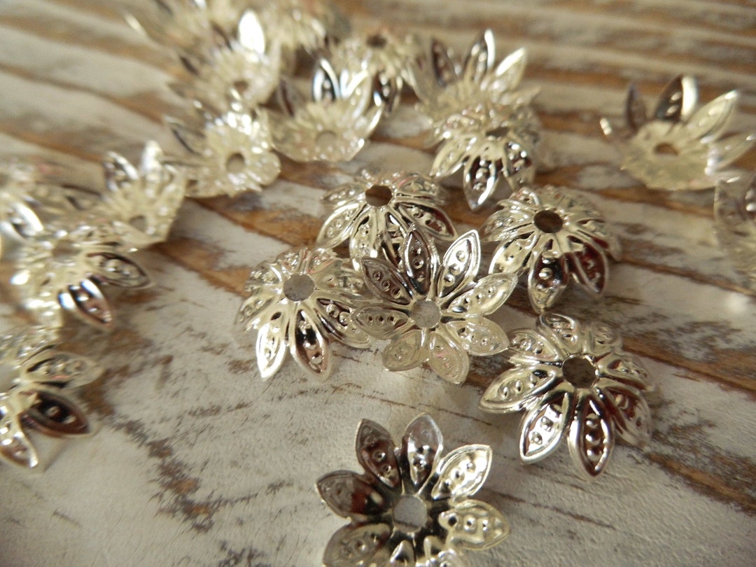 30 Silver Lotus Flower Bead Caps: 10mm Jewelry Making Supplies - Etsy