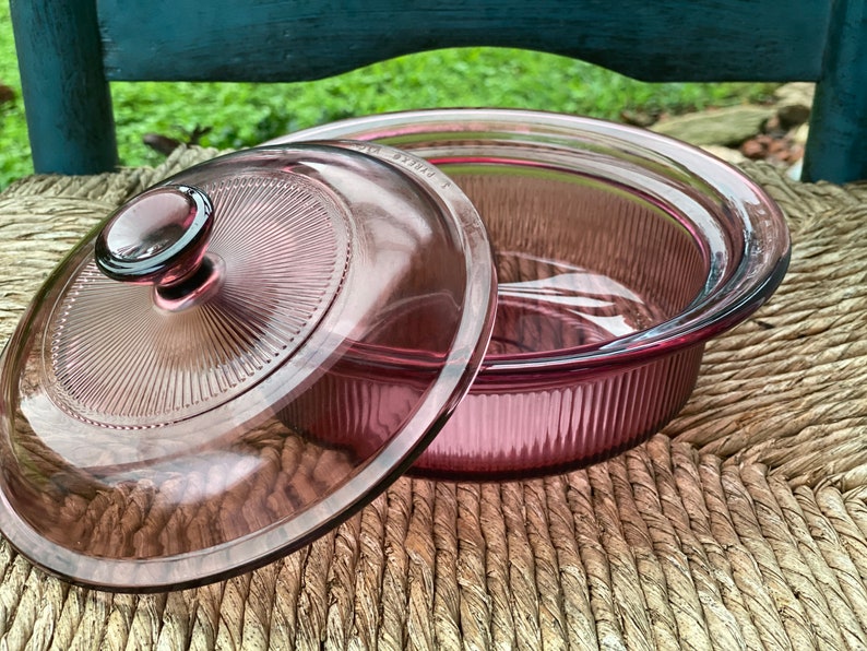 VISIONS Cookware in Cranberry, 24oz V-30-B, Corning USA, Range-top ...