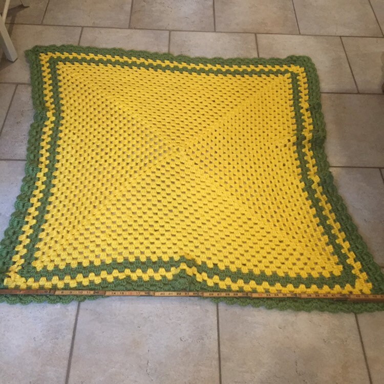 VTG Crochet Afghan in Yellow and Green Super Heavy Weighs 5 | Etsy