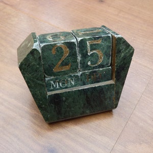 Vintage Green Marble Perpetual Calendar Natural Stone Blocks Desk ...
