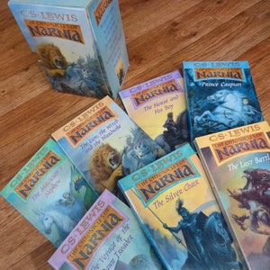 The Complete Chronicles of Narnia Collection Slipcase Containing Seven ...