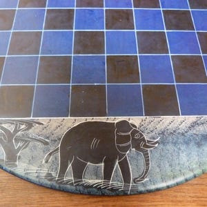 Vintage Kenyan Chess Set Carved Soapstone With 11 1/2 Inch Circular ...